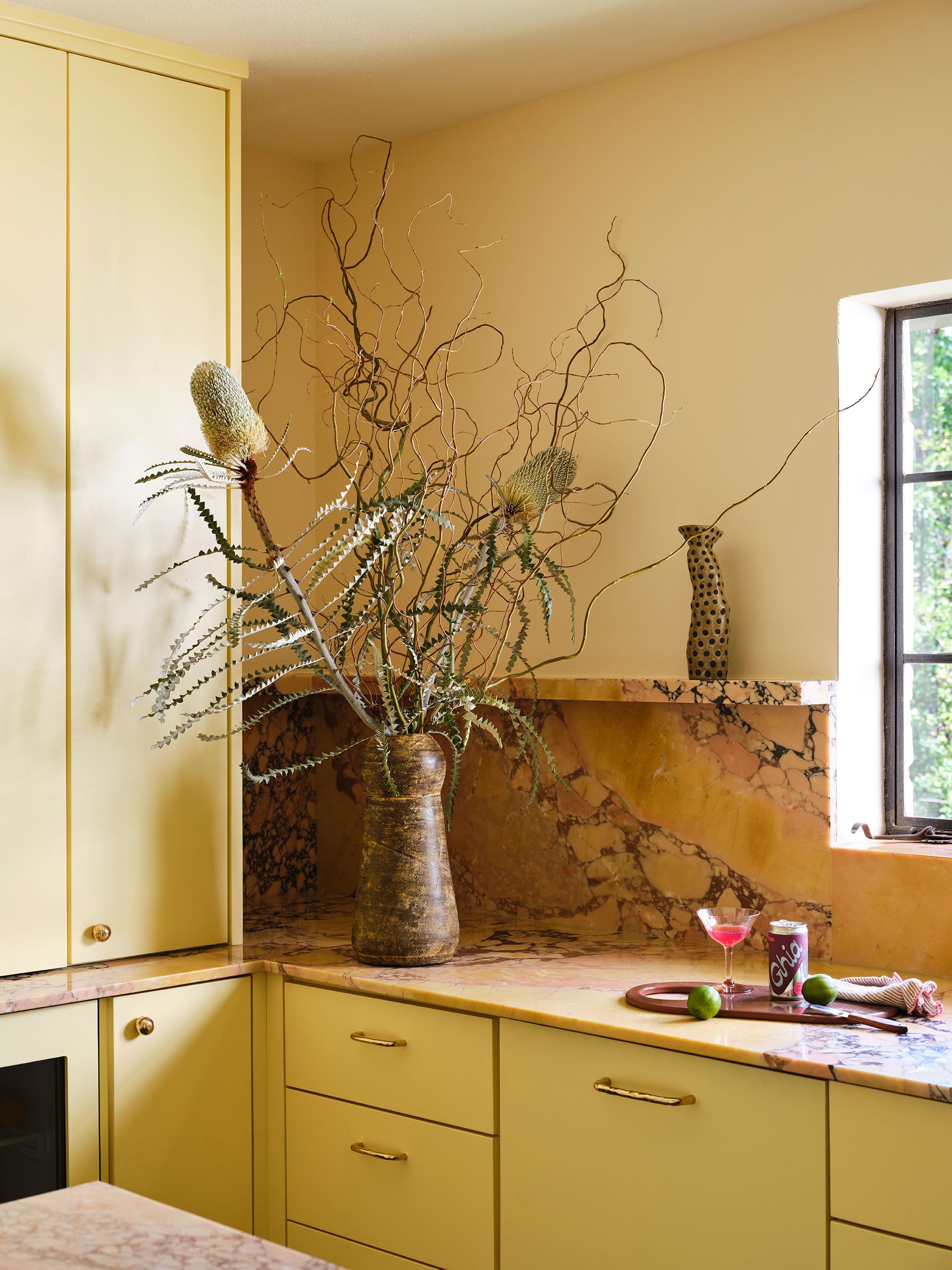 Mastering Color Drenching in Interior Design