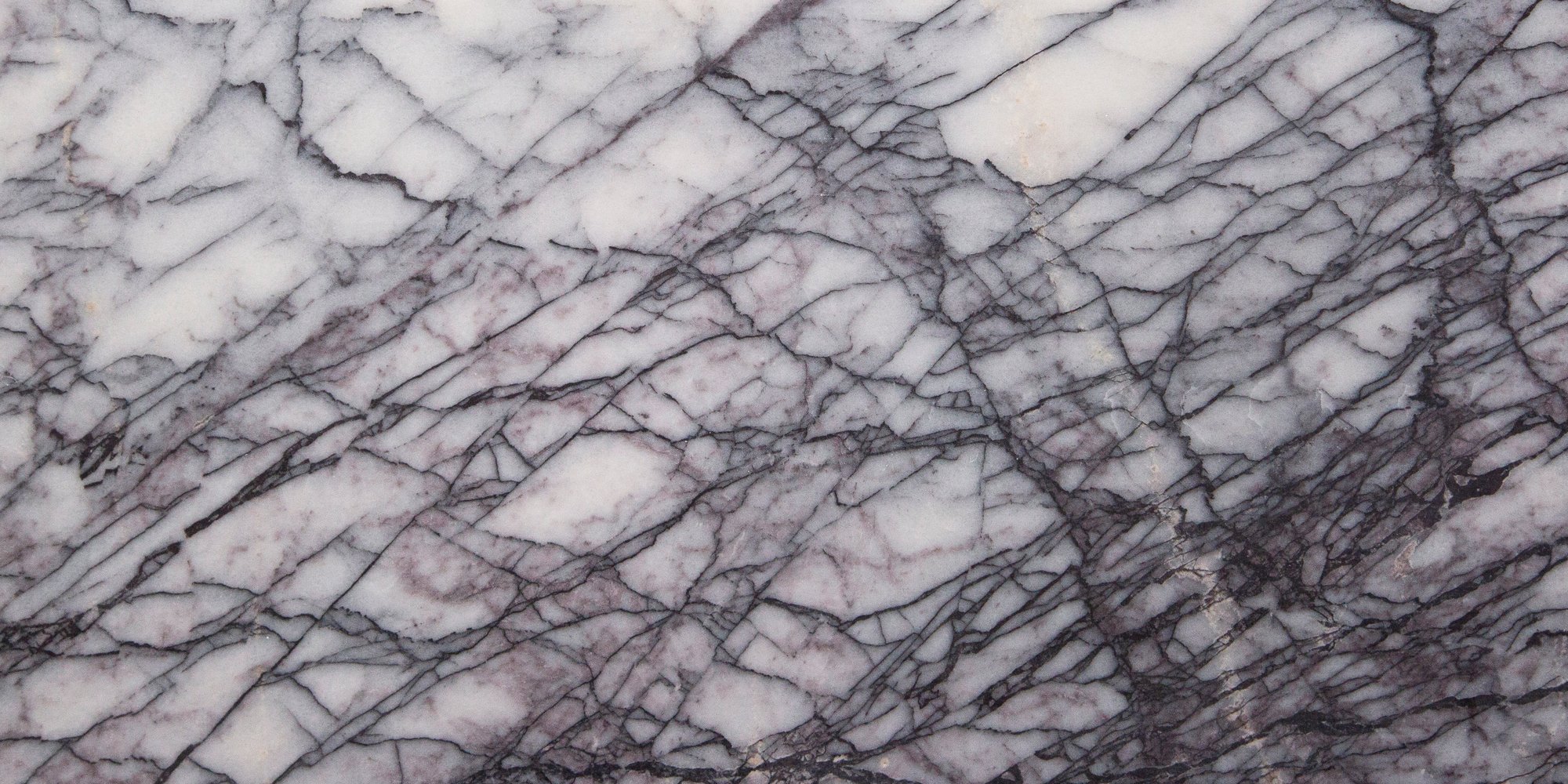 Resurgence of Exotic Stone